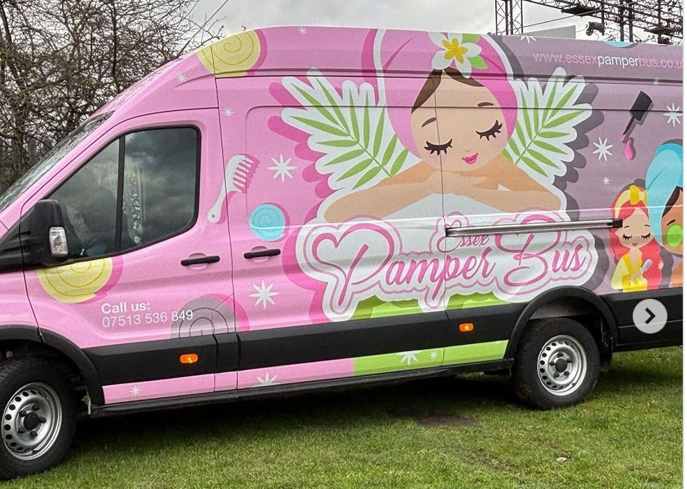 Pamper Party Bus Southend | Kids Spa Parties Essex
